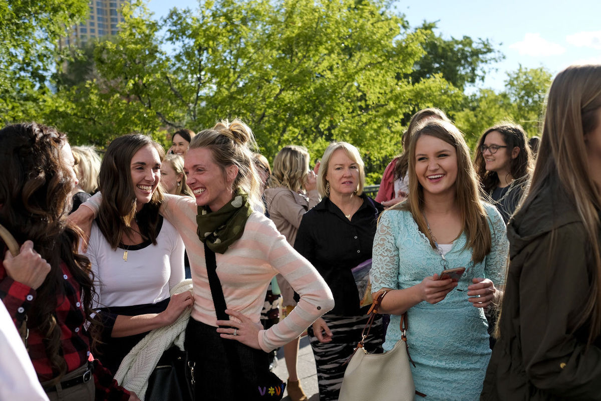 What does the Mormon Church say about women covering their heads while ...